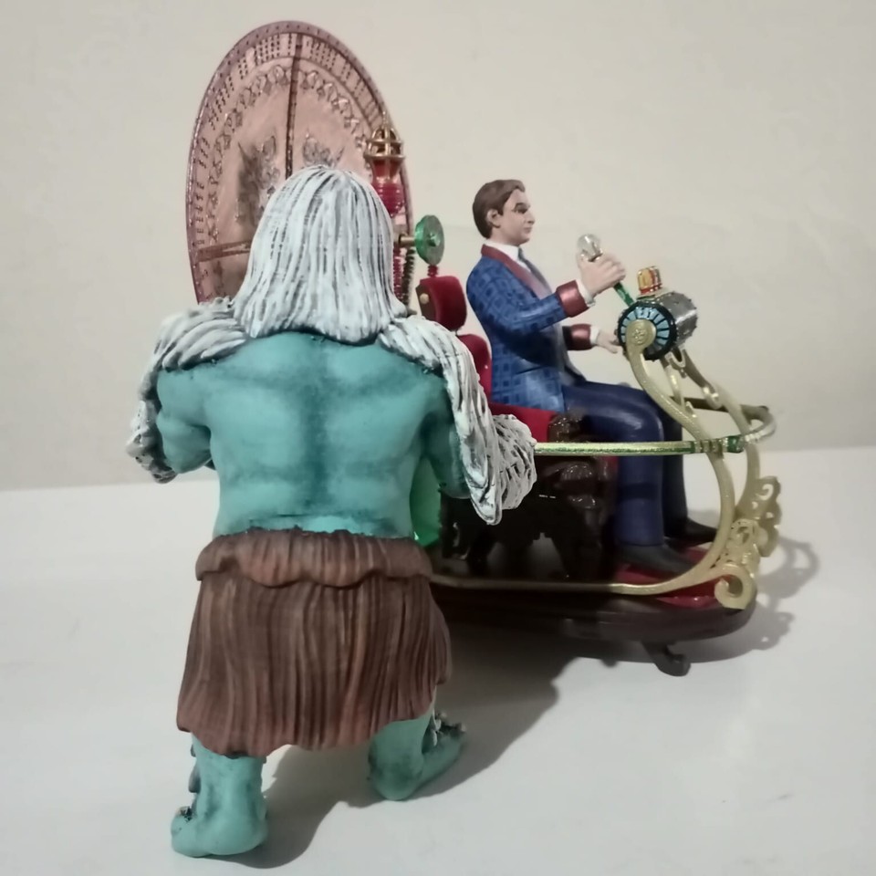 H.G. Wells' The Time Machine + Morlock + George 1/12 scale deluxe model ...