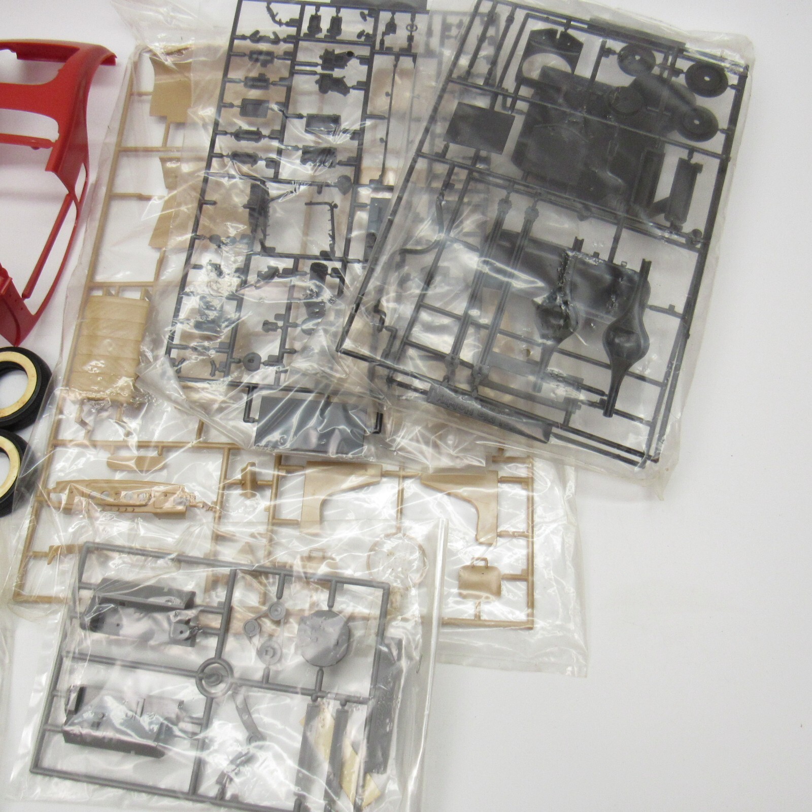 Entex 1937 Packard Coupe Roadster 1/16 Model Kit 12 Cylinder - Open Box ...