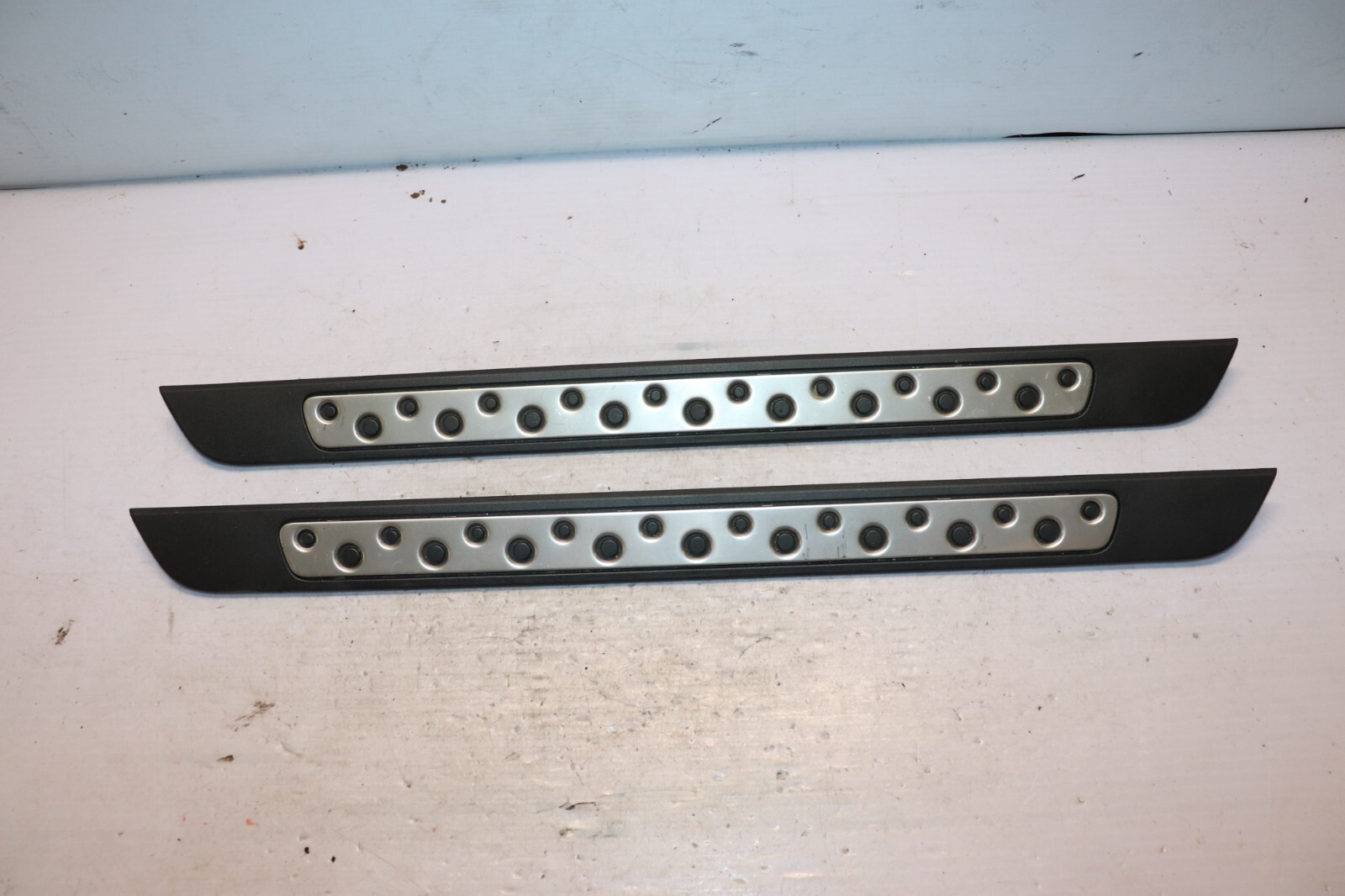 2017-2020 Toyota 86 Subaru BRZ Door Sills Scuff Side Step Panels OEM | eBay