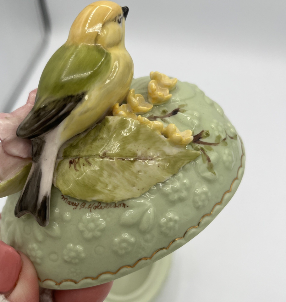 Vintage Hand Painted Goldfinch Bird Floral Ceramic Egg Trinket Box ...