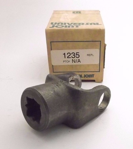 CR 1" Square Bore End Yoke - Splined - 3-1/2" Length (X-Ref: Moog 1235 ...