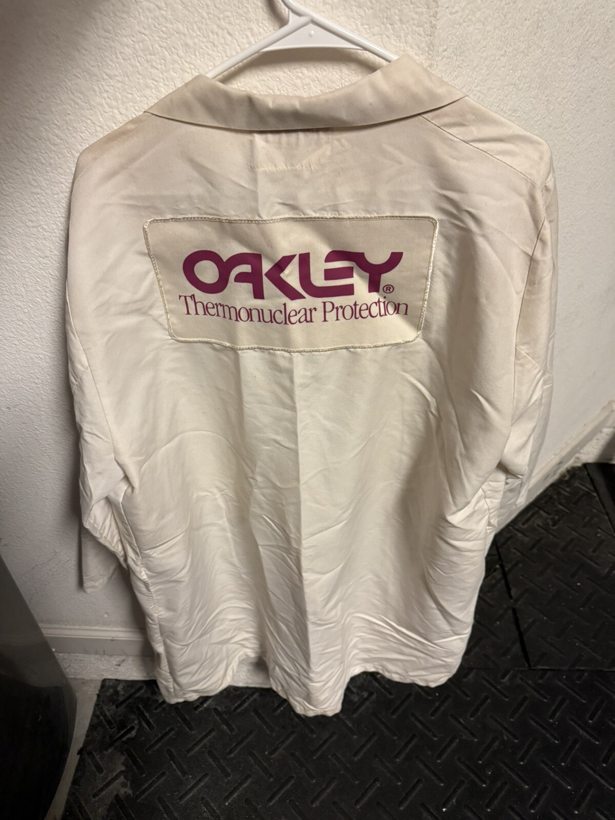 Oakley Lab Coat Thermonuclear Protection White Size XL - Gem