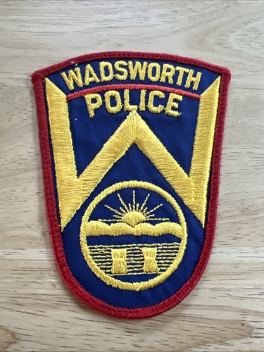 Wadsworth Police (Ohio) 1st Issue Uniform Take-Off Shoulder Patch | eBay