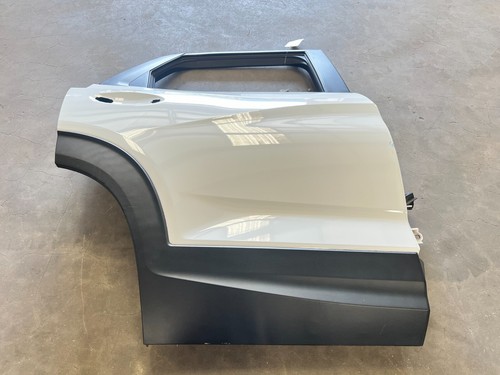 21-25 CHEVROLET TRAILBLAZER REAR RIGHT PASS SIDE DOOR SHELL WHITE, OEM ...