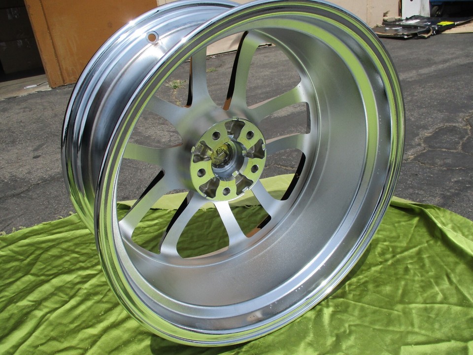 19" Infinity G35 OEM FORGED Chrome Wheels 73683 | 30 Offset | 8.5" Rim ...
