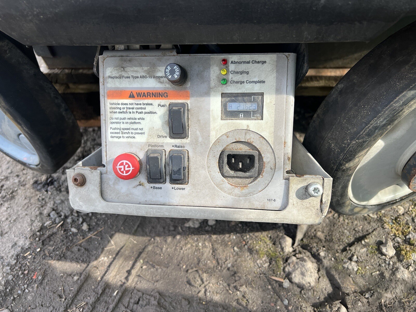 Crown Wave WAV50-118 electric man order picker forklift Assist Vehicle ...