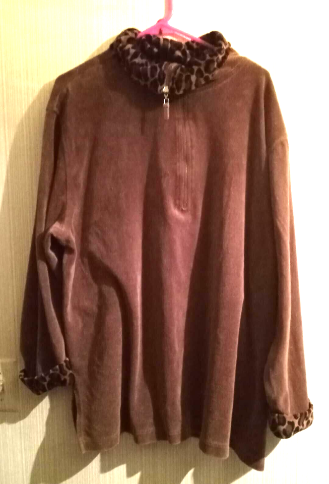 DELORES BELL WOMAN BROWN VELOUR PANT SUIT LEOPARD COLLAR AND CUFFS SIZE ...