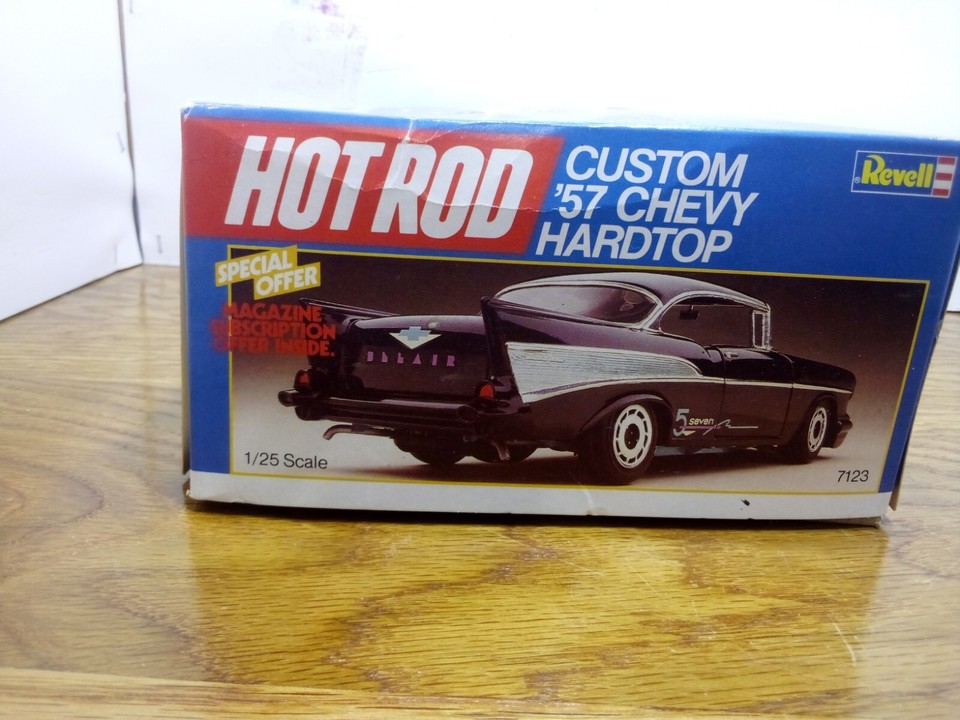 Revell Hot Rod Custom 57 Chevy Hardtop Model 1/25 Scale Model Kit 7123 ...