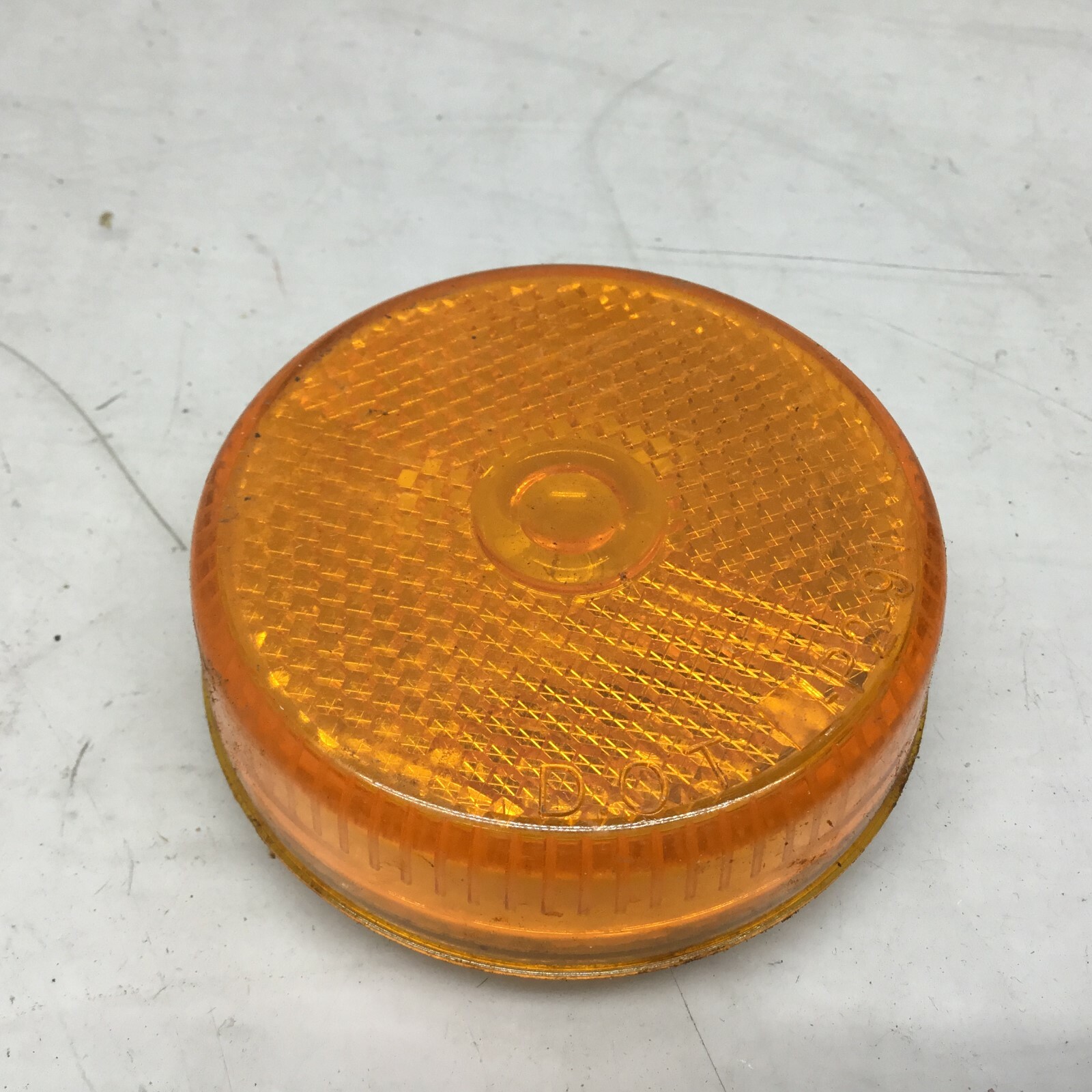 Amber Clearance Marker Light DOT P2-90 | eBay