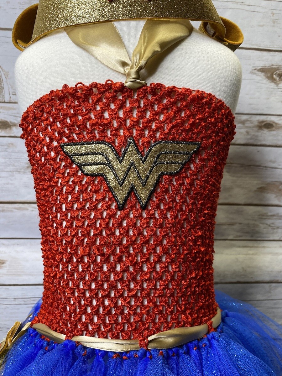 Make Homemade Wonder Woman Costume