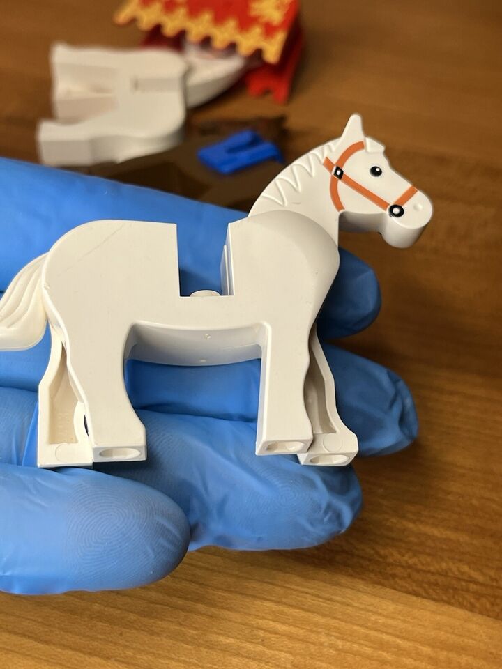 3 Vintage Lego Castle Horses w’ Barding & Blue Saddle - Minifigure ...