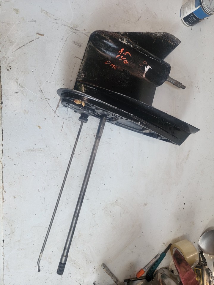 Johnson Evinrude V4 75 90 115HP 20 Inch Lower Unit | eBay