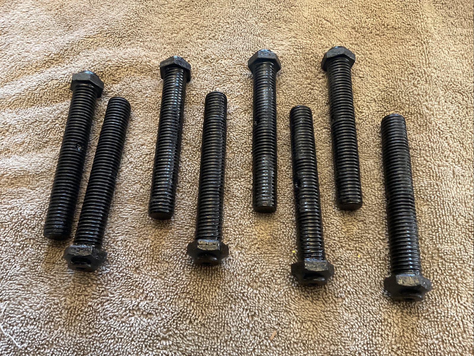 8 M29C M29 T28 Studebaker Military Weasel Bolts NOS For Bogie Spring ...