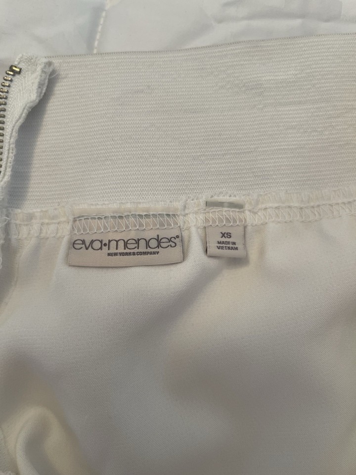 Eva Mendes NY & Co Wide Leg Ivory Dress Pants Sz XS | eBay