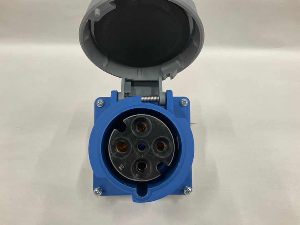 Hubbell 460R9W 60A 250V 3Ø 4 Wire Pin and Sleeve Receptacle | eBay