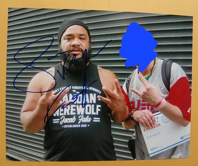 JACOB FATU - PHOTO OP SIGNED 8x10 WWE 🩸" THE BLOODLINE " 🩸 SAMOAN ...