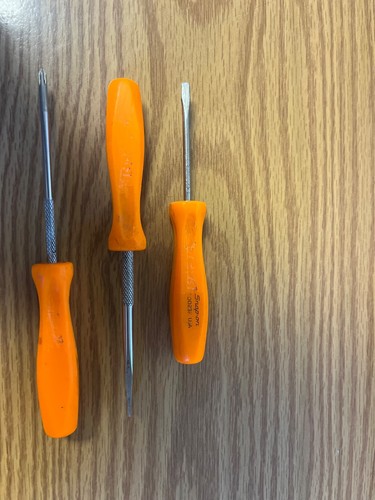 SNAP ON - THREE ORANGE HANDLE SCREWDRIVERS - TWO FLAT ONE PHILLIPS ...
