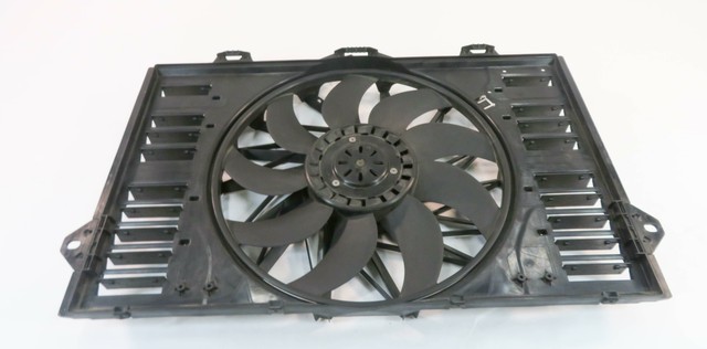 10 Porsche Panamera S Engine Radiator Cooling Fan Assembly Shroud ...