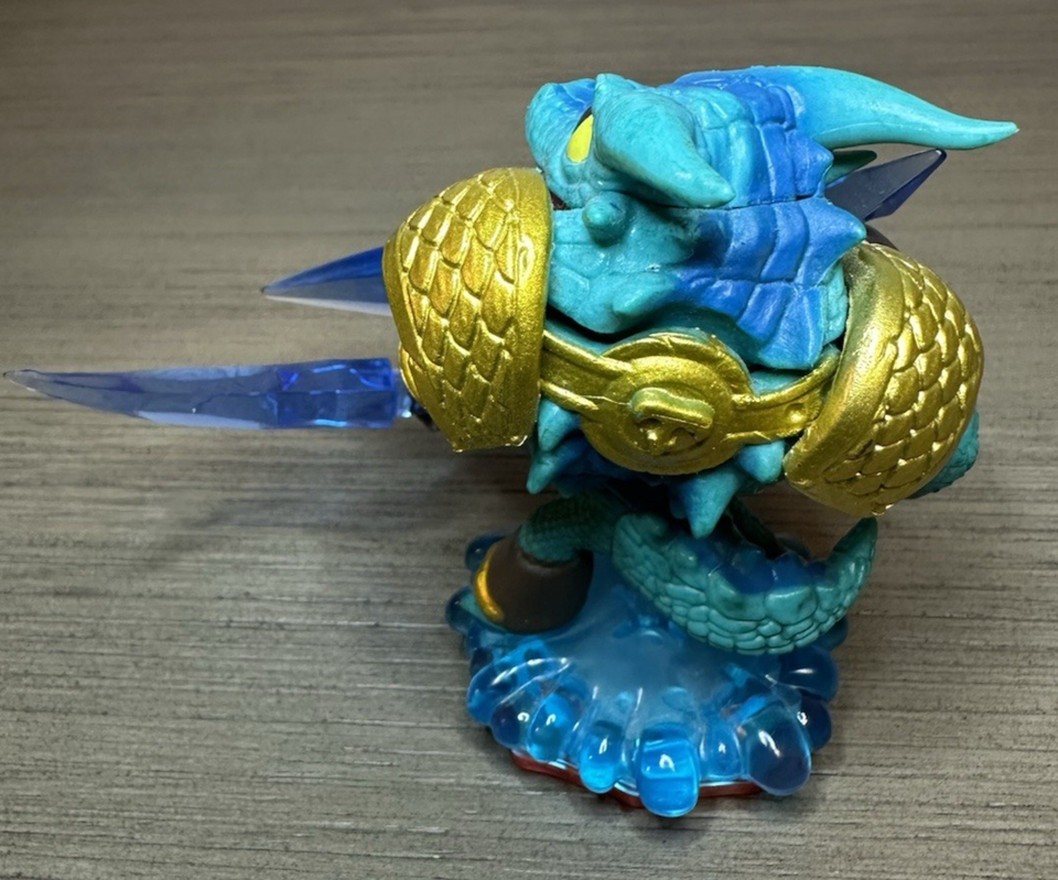 Skylanders Trap Team Snap Shot Blue Water Element Figure Model 84999888 ...