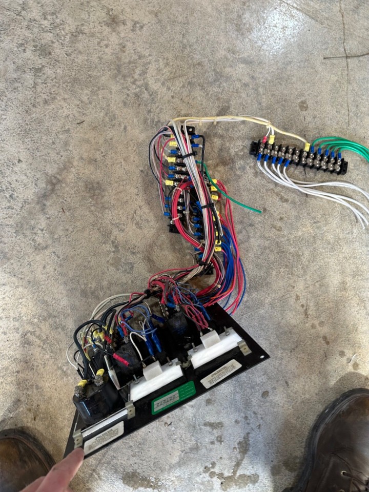 Larson breaker box fuse panel marine boat 120v 12v | eBay