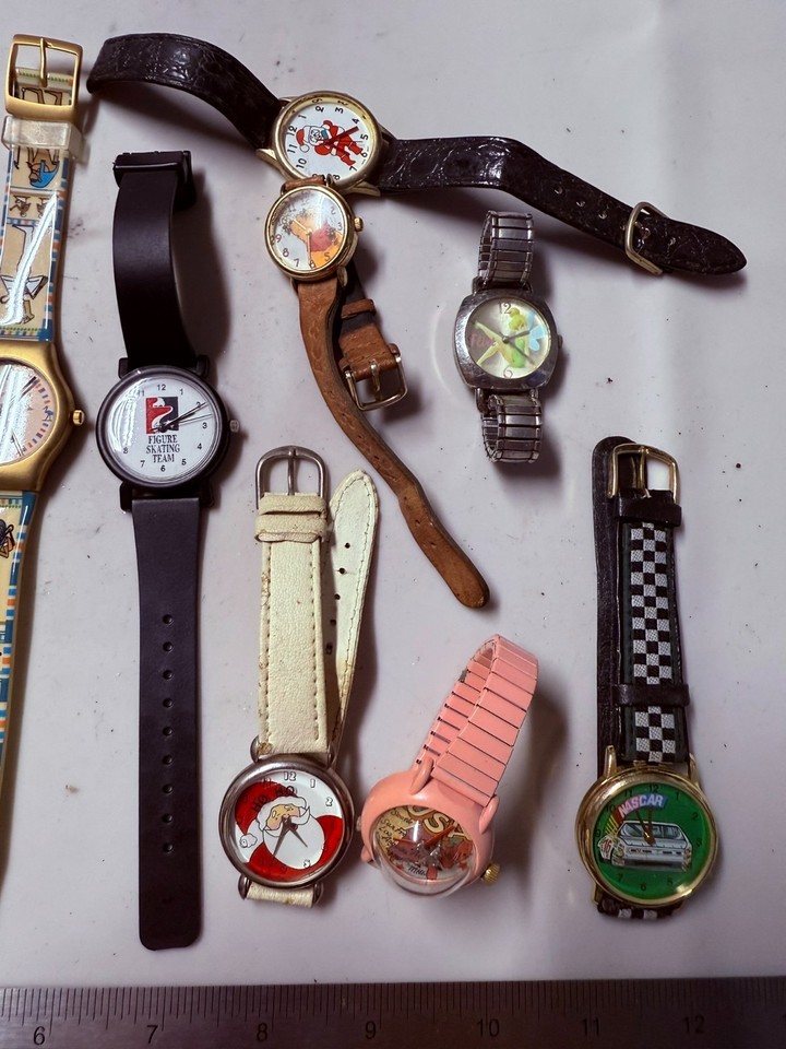 Collection Lot Variety Vintage and Modern Novelty Collectible Watches ...