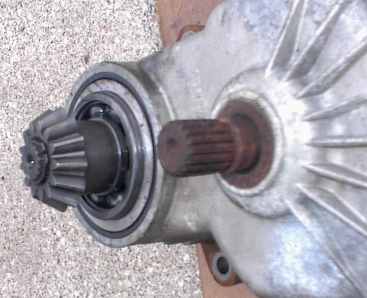 John Deere(C4-094) 316 318 322 330 332 420 430 - Transmission Pump | eBay