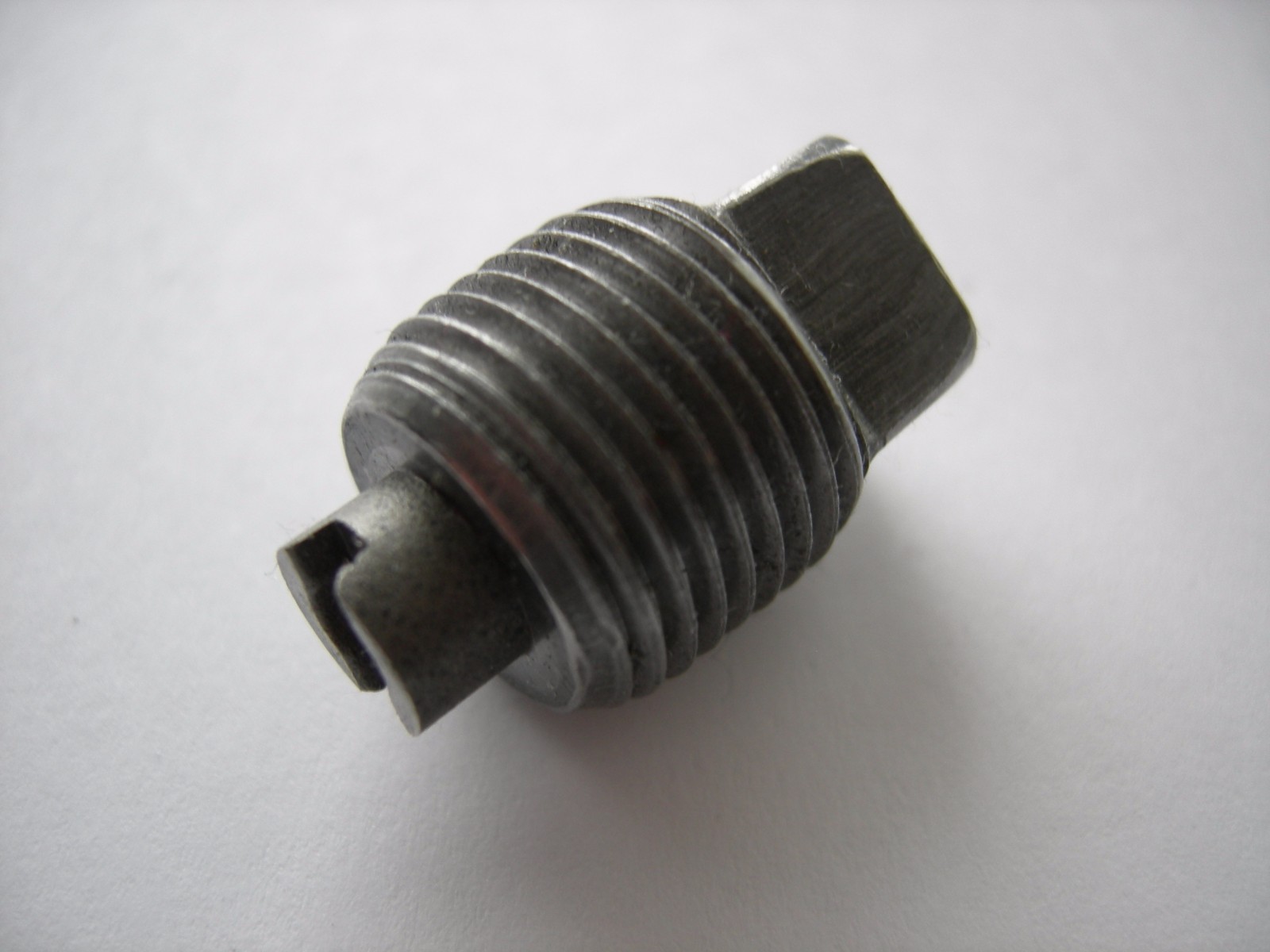 TRIUMPH TR2 TR3 TR4 TR5 TR6 SPITFIRE OIL GEARBOX REAR AXLE DRAIN PLUG ...