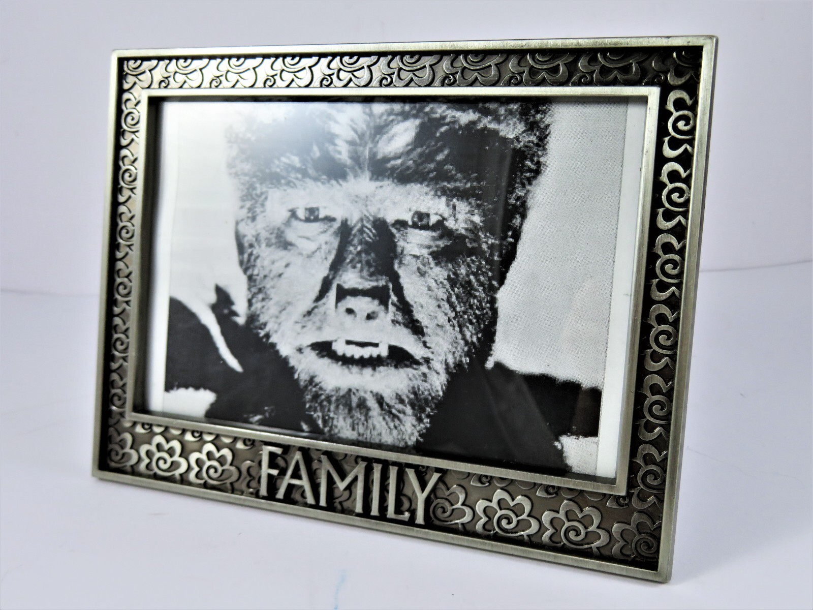 Halloween Prop Wolfman Photo Print Lon Chaney In Pewter FAMILY Frame ...