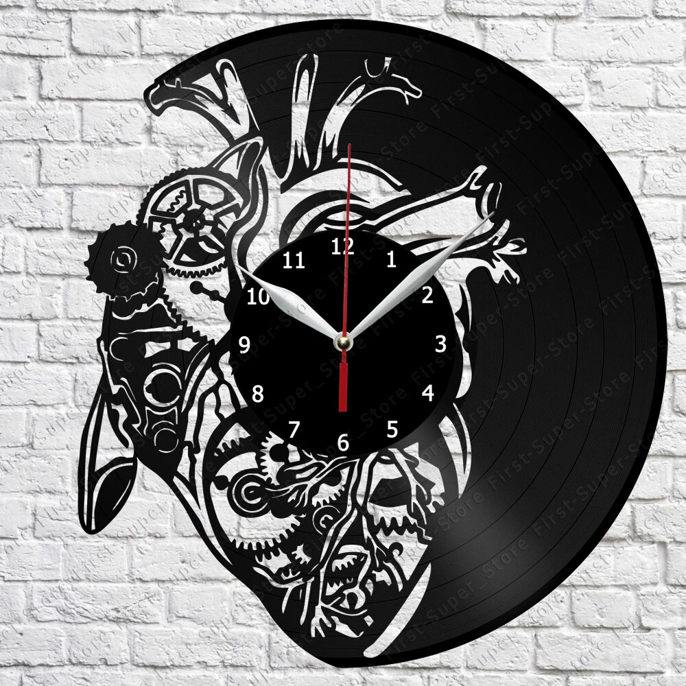 Steampunk Heart Clock