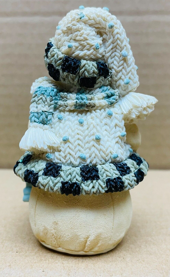 EUC Resin Snowman w/Star, Sage Green & Lite Blue, Christmas, 3 1/4" T ...