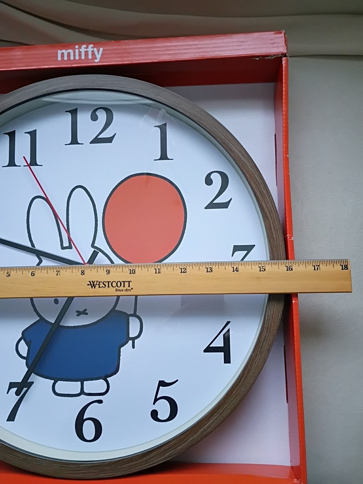 New Miffy Large 16 Inch Round Holding A Balloon Wall Clock Dick Bruna ...