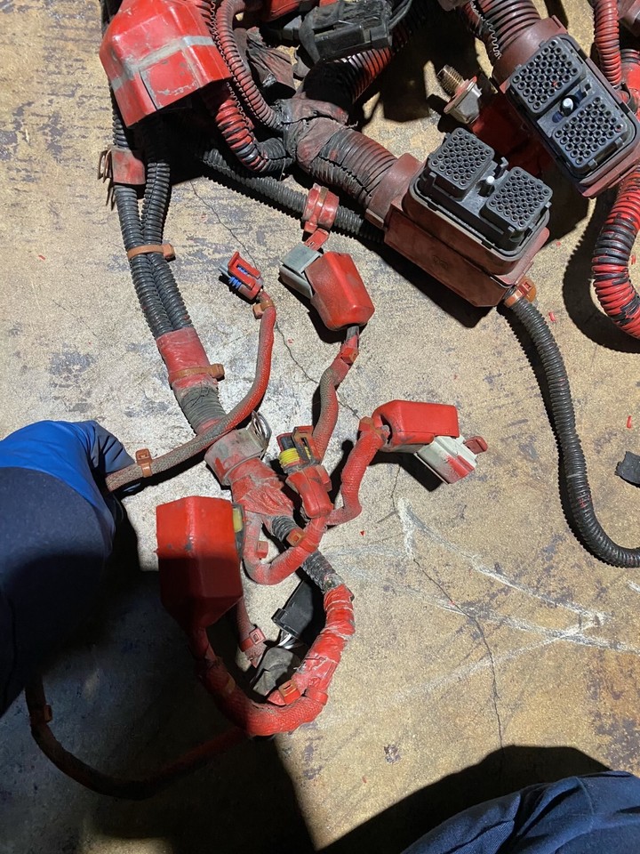 OEM Cummins ISX15 Diesel Engine Wiring Harness, 3686749, 4312327 ...