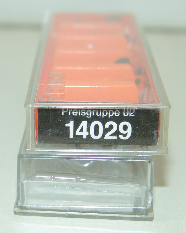 HO 1:87 SCALE PREISER 14029 & OTHER SITTING STANDING PLATFORM PEOPLE ...