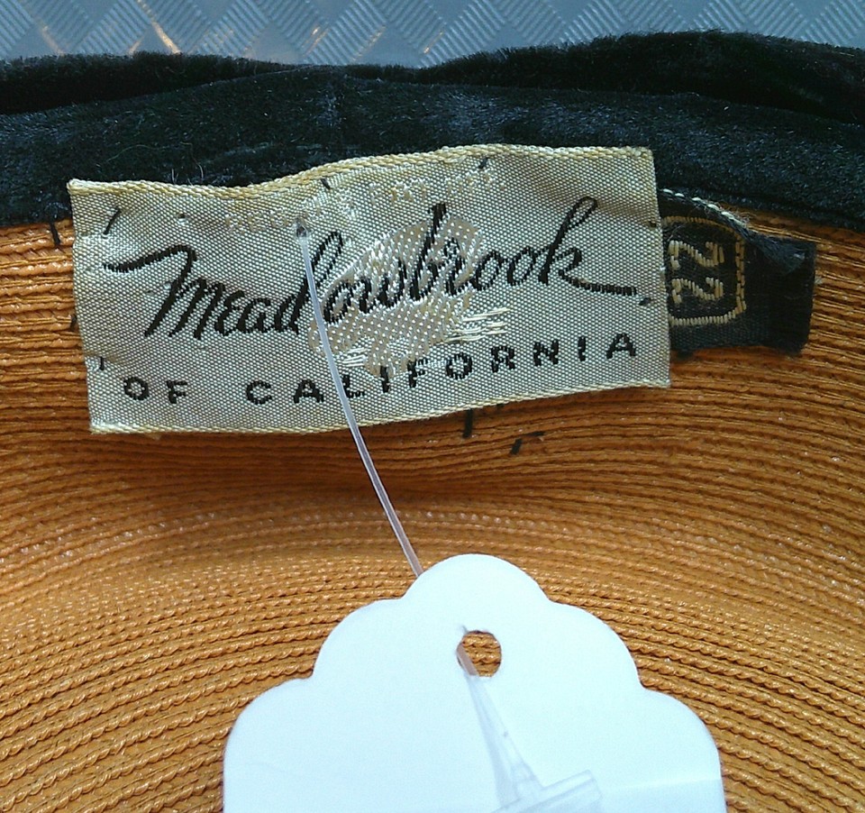 Marvel Studios Set Prop Dressing-Vintage Ladies Hat Velvet Brim Flower ...