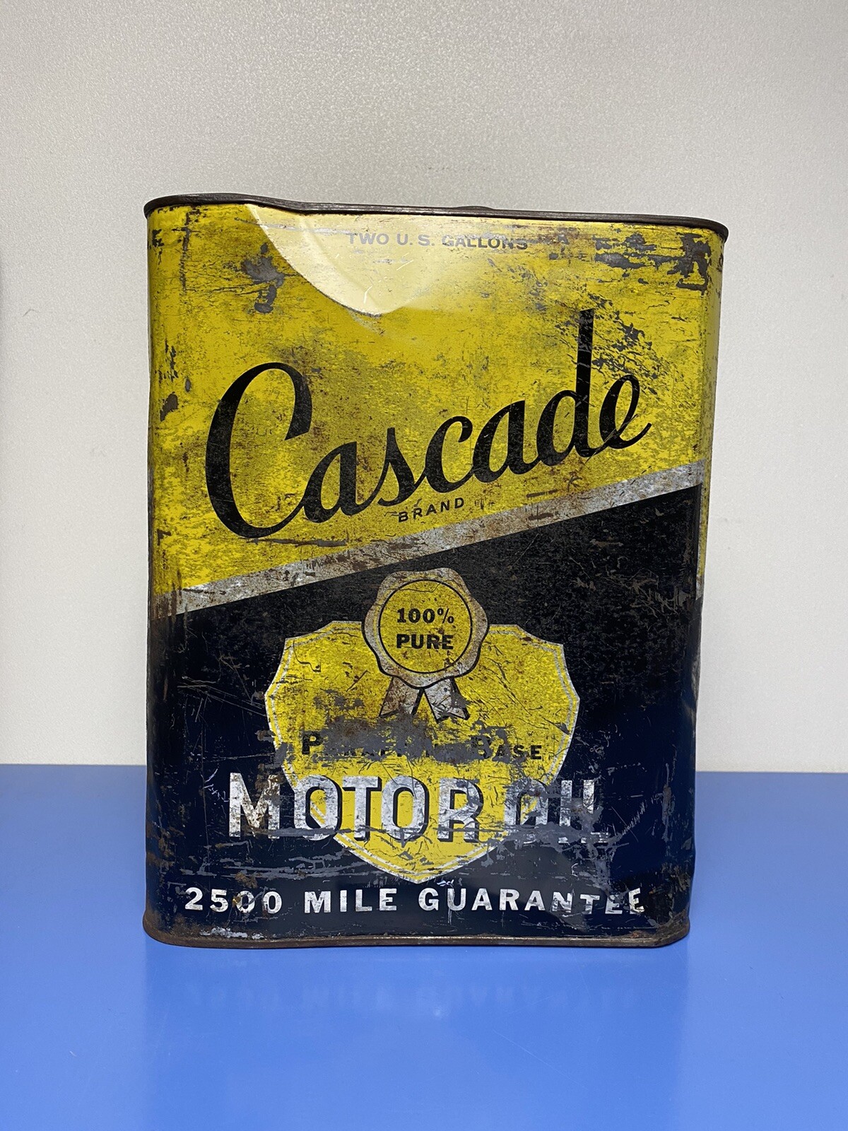 Vintage CASCADE Paraffin Based MOTOR OIL 2 Gallon Can | eBay