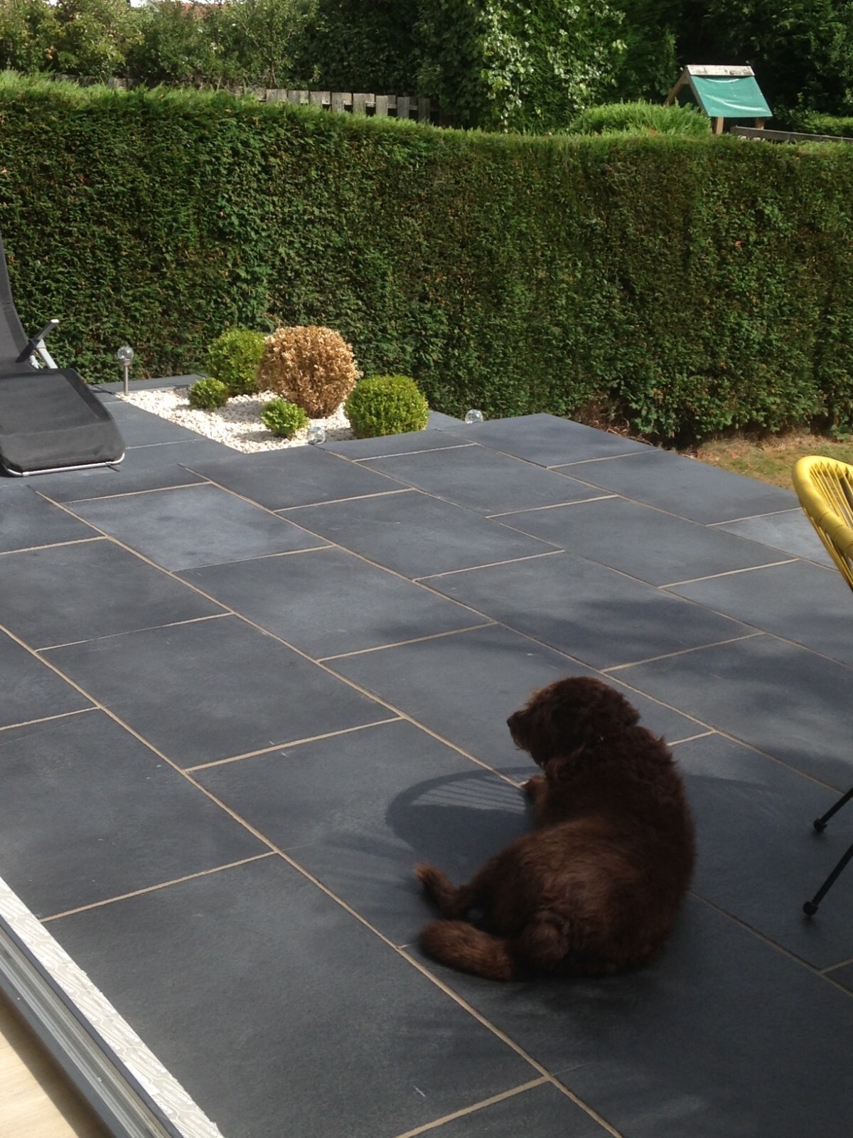 Universal Paving Black Indian Limestone 600x900 Garden Patio Slabs 22mm ...