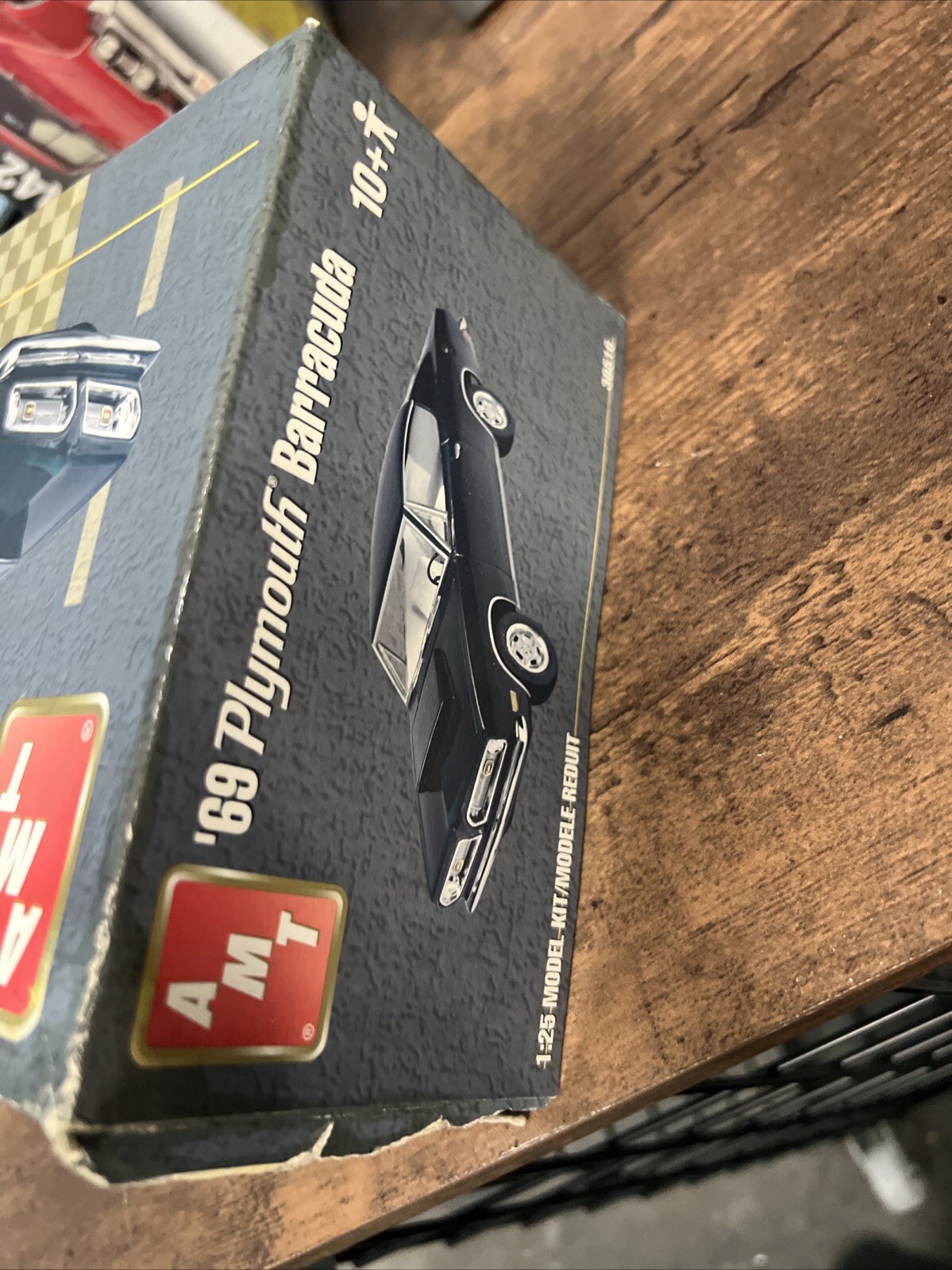1/25 AMT '69 PLYMOUTH BARRACUDA #38516 MODEL KIT | eBay