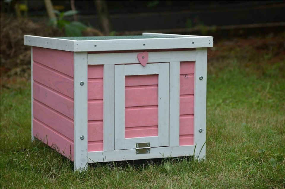 Wooden Rabbit Hide House with Lockable Door & Easy Clean Top Pink ...