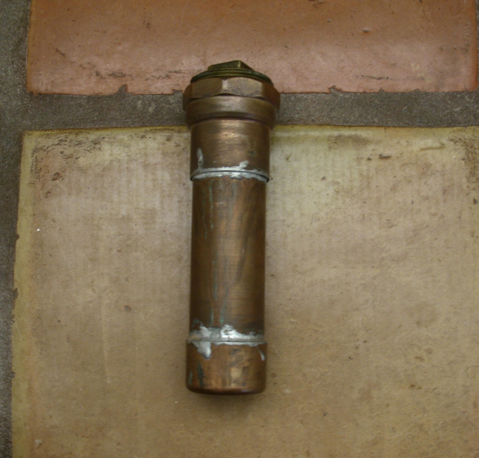 D14 - HOMEMADE PLUMBER COPPER PIPE BRASS CAP STASH CONTAINER, Measures ...