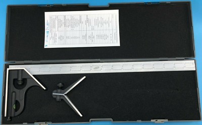 Squares - Center Finder