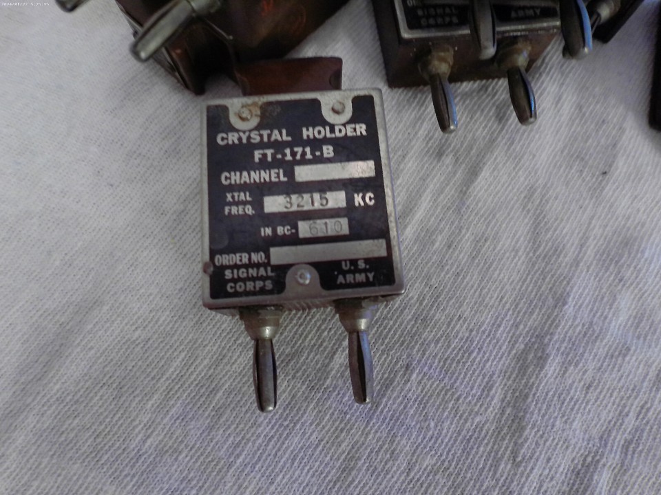 FT-171-B BC-610 Transmitter Crystals | eBay