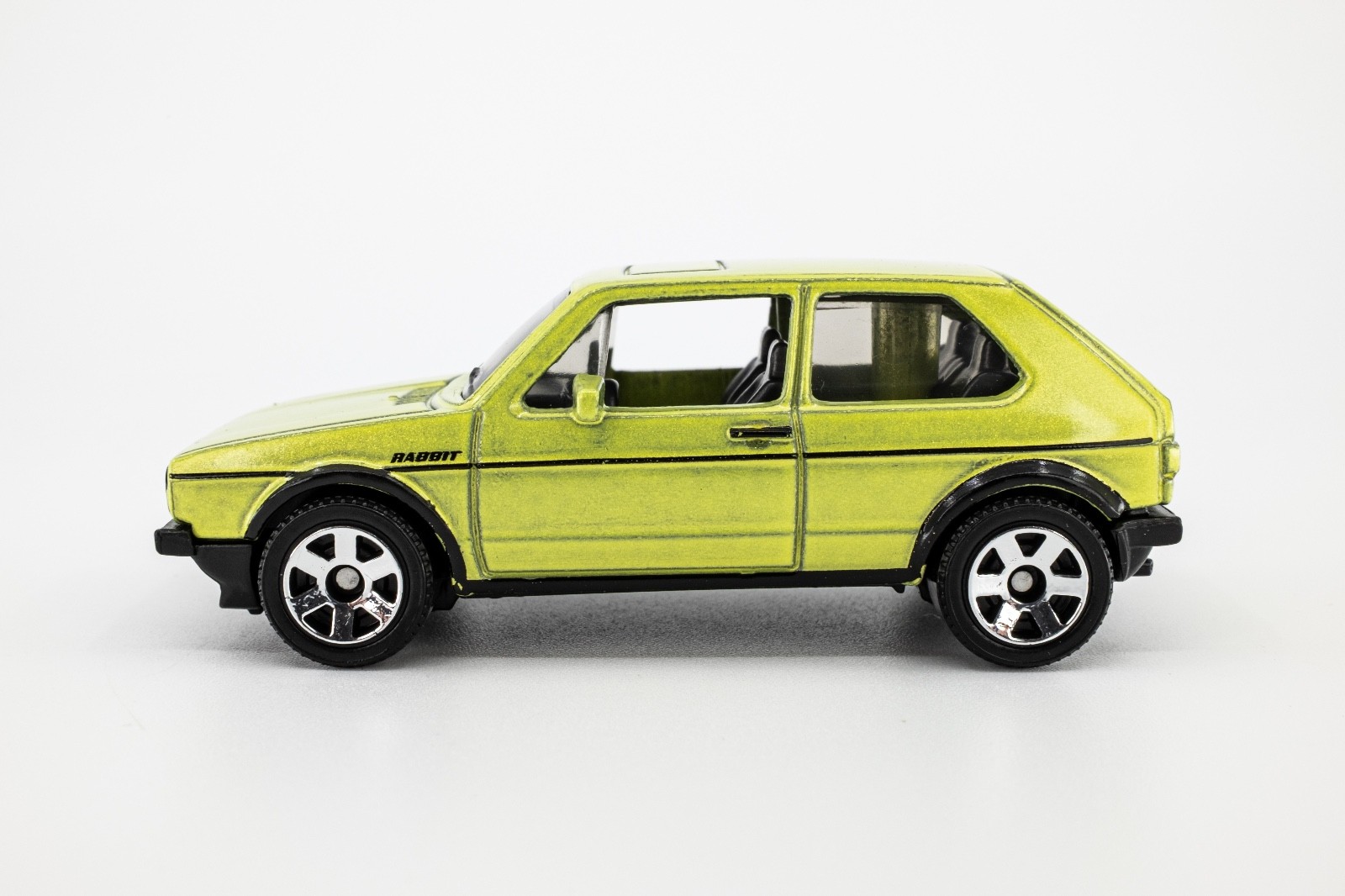 2025 Matchbox "MBX Retro" 1976 Volkswagen Golf MK1 GREEN | w ...