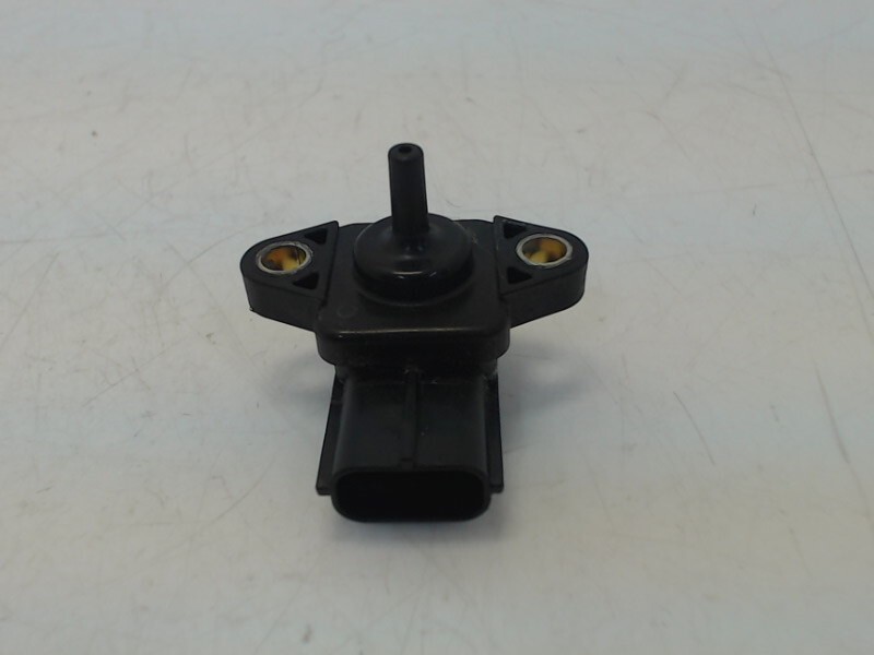 LUFTDRUCKSENSOR AIR PRESSURE SENSOR Yamaha YZF R1 2002-2003 2002 ...