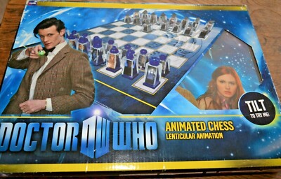 Doctor Who Animated Chess Set and Board Lenticular / Hologram Pieces ...