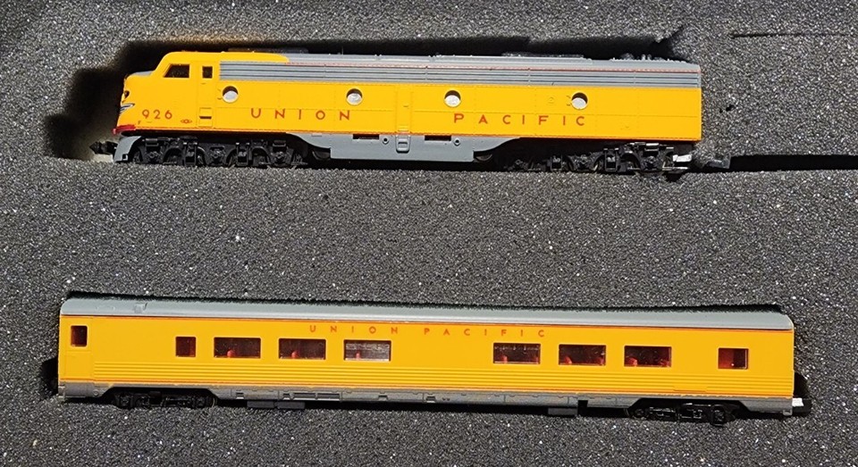 Con-Cor N Scale Union Pacific Passenger Set #004301 | eBay