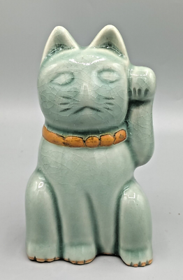 Japanese Celadon Green Cat BEAUTIFUL LARGE JAPANESE CELADON LUCKY CAT