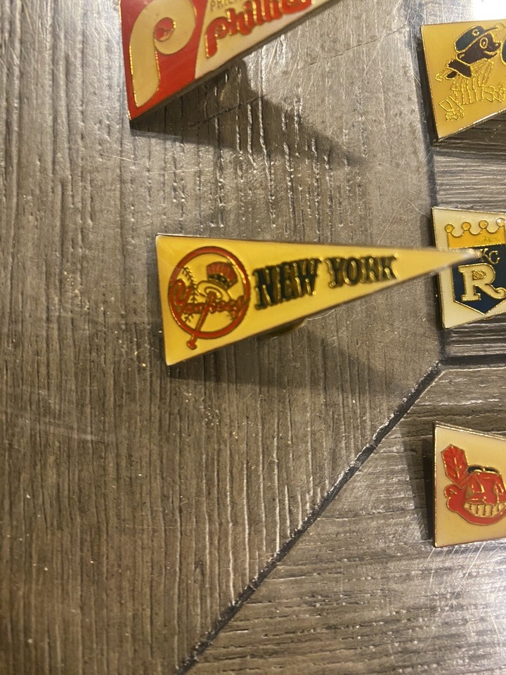 VINTAGE Major League Baseball Pins Lot (Pennant Shaped) | eBay