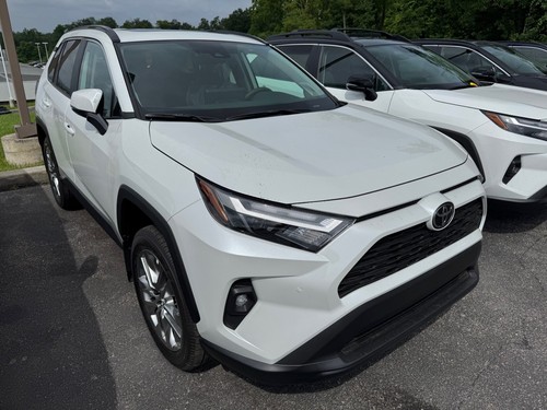 2025 Toyota RAV4 New 2025 XLE Premium Wind Chill Pearl 10.5 Screen ...
