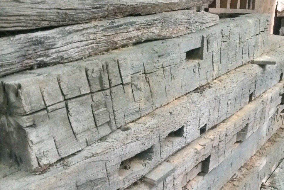 Antique Hand Hewn Reclaimed Barn Wood Beam early 1800s. 84inch Long ...