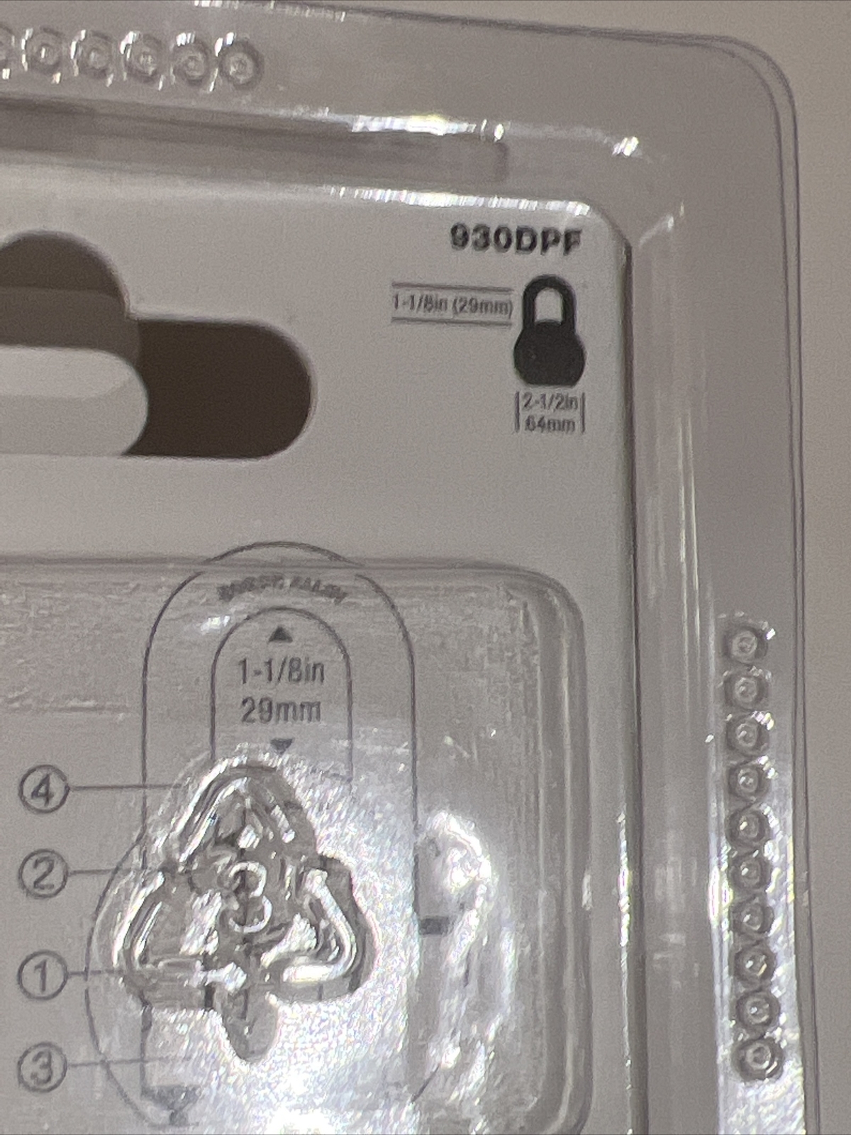 Master Lock 930DPF High Security Keyed Different Padlock with 2-1/2 ...